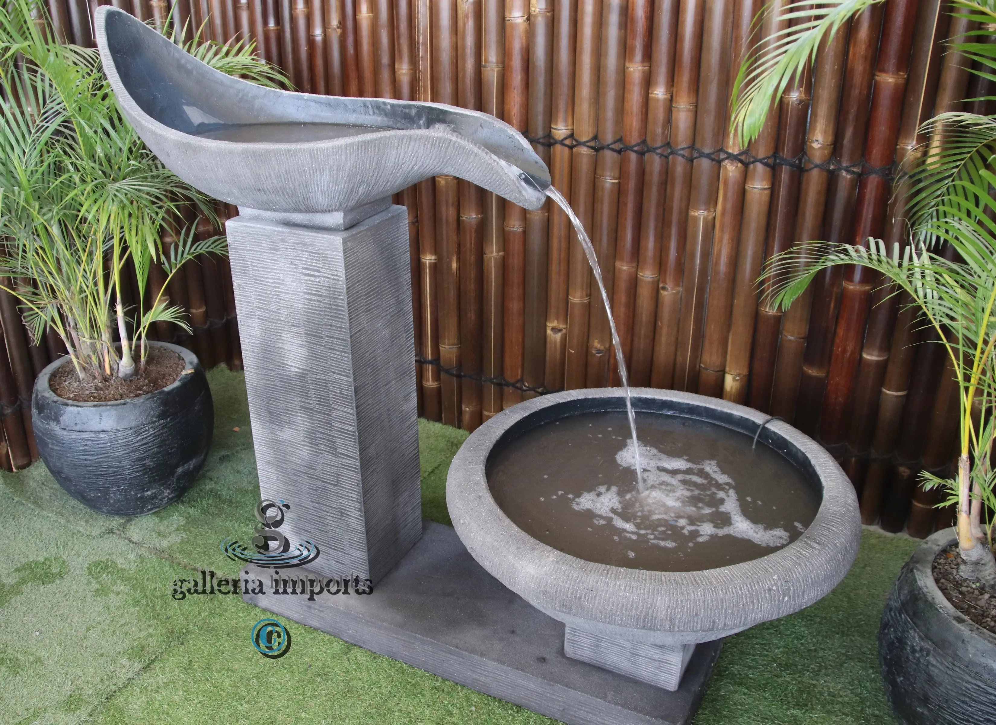 SINGLE WAVE FOUNTAIN